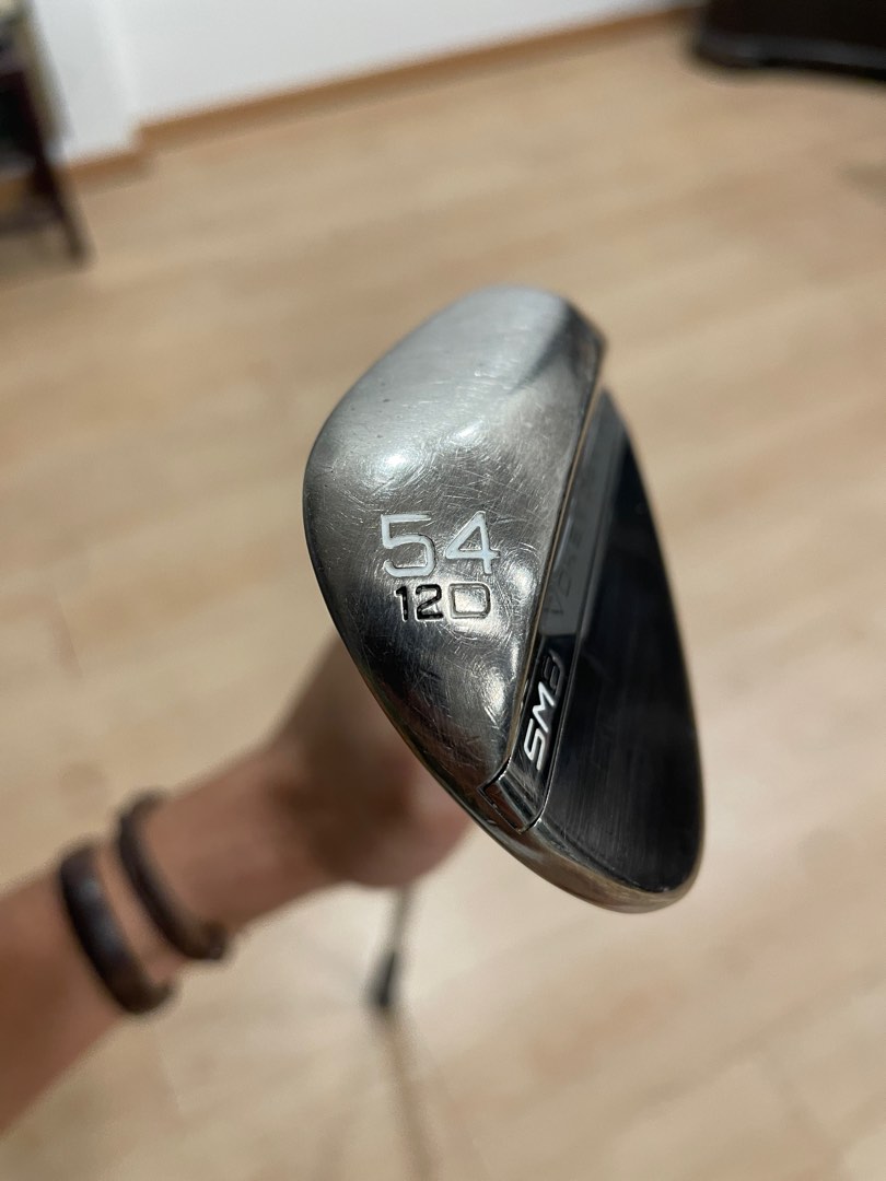 SM8 54 degrees, Sports Equipment, Sports & Games, Golf on Carousell