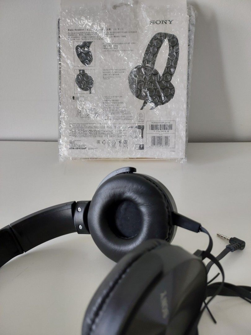 Sony headphone with built in microphone, Audio, Headphones & Headsets ...
