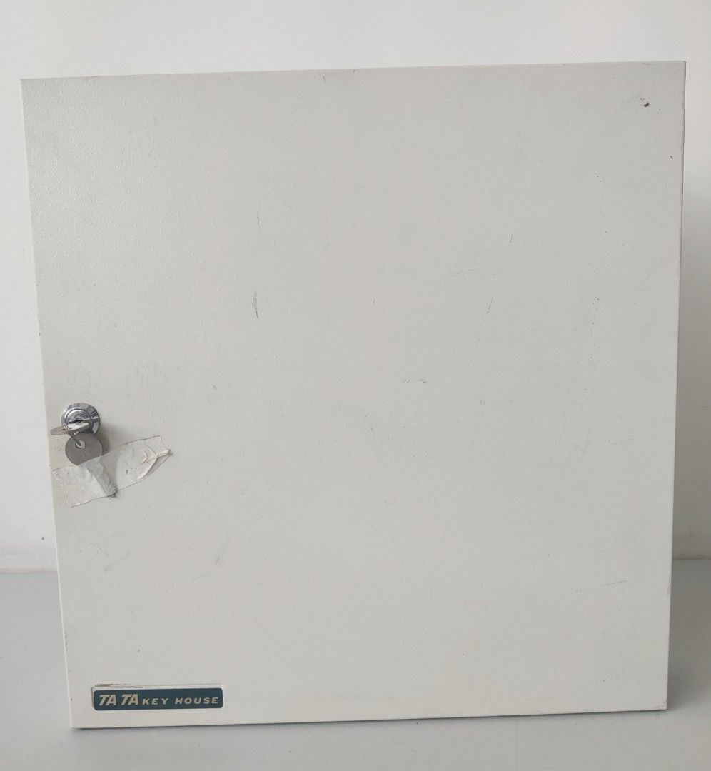 TA TA 40 Key Capacity Key Control Cabinet For Sale @ $ 30 (AAR 1646 ...