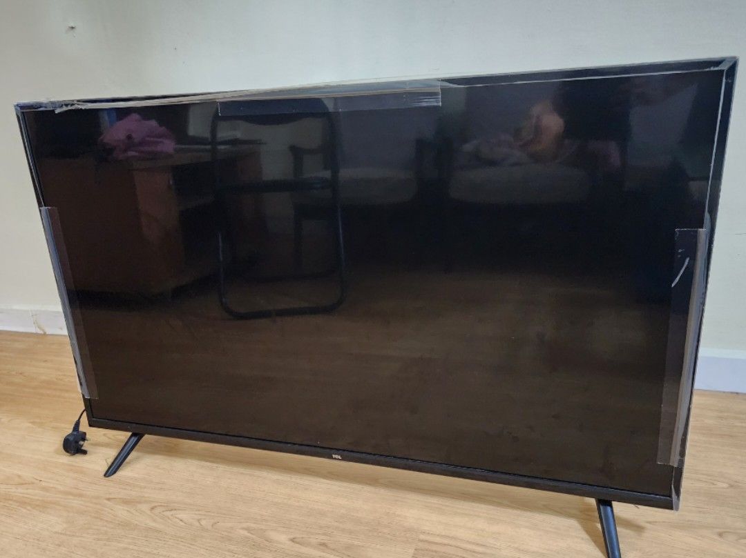 TCL - 49D3000, TV & Home Appliances, TV & Entertainment, TV on Carousell