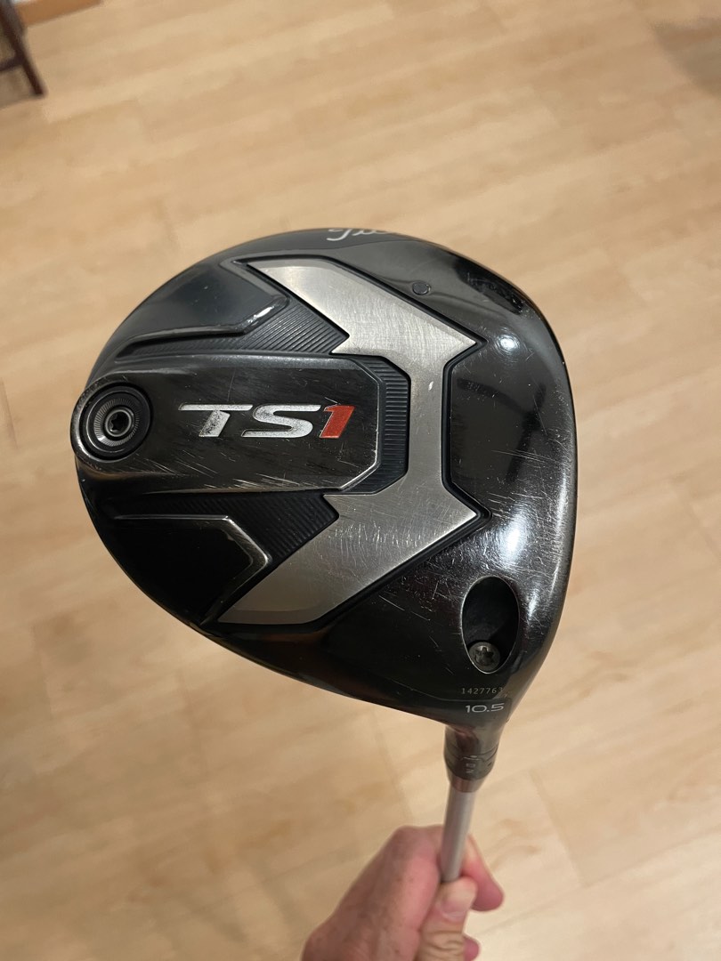 Titleist TS1 driver, Sports Equipment, Sports & Games, Golf on Carousell