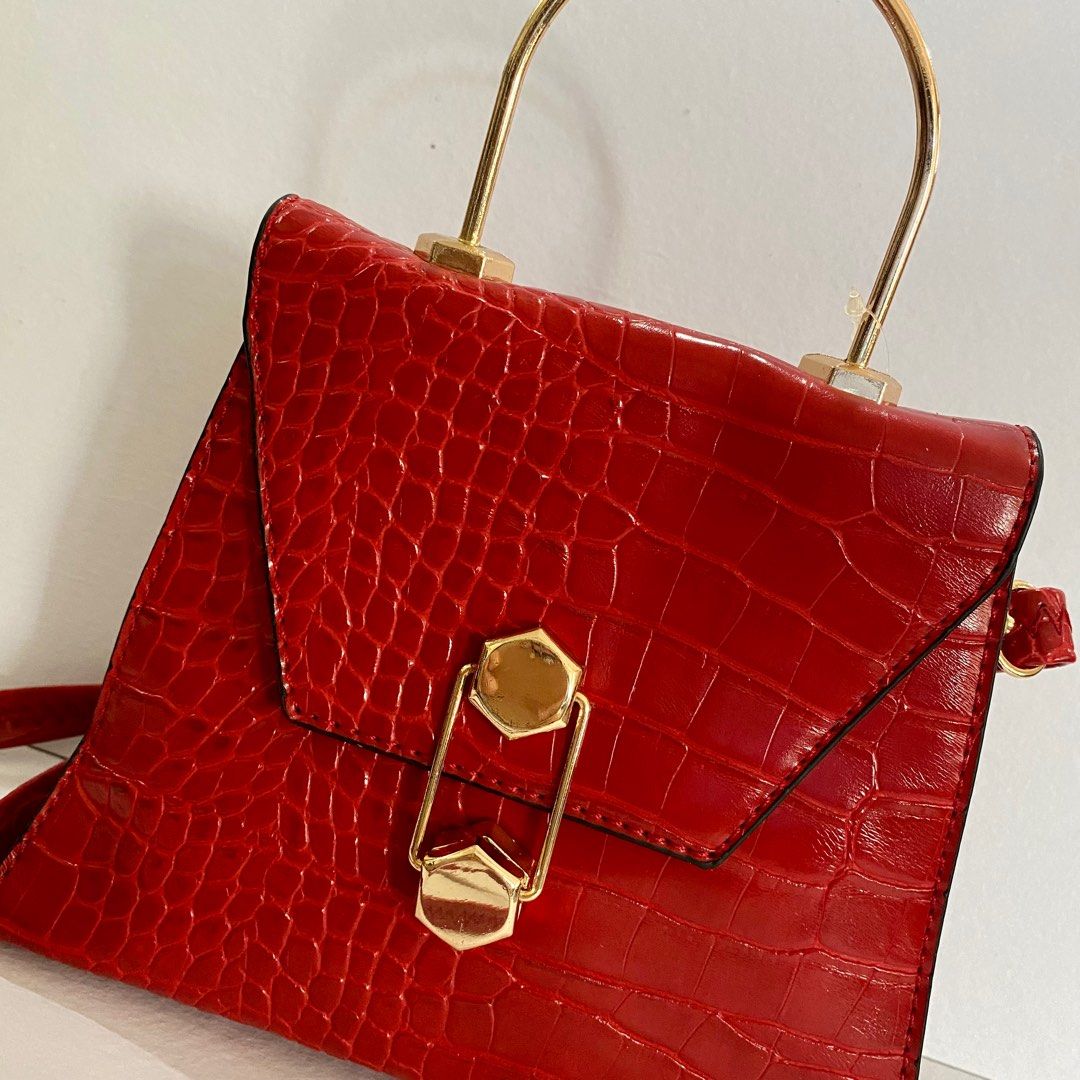 Trapezoid Shaped Leather Shoulder Bag, Women's Fashion, Bags & Wallets ...