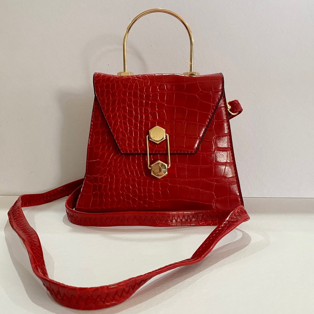 Trapezoid Shaped Leather Shoulder Bag, Women's Fashion, Bags & Wallets ...