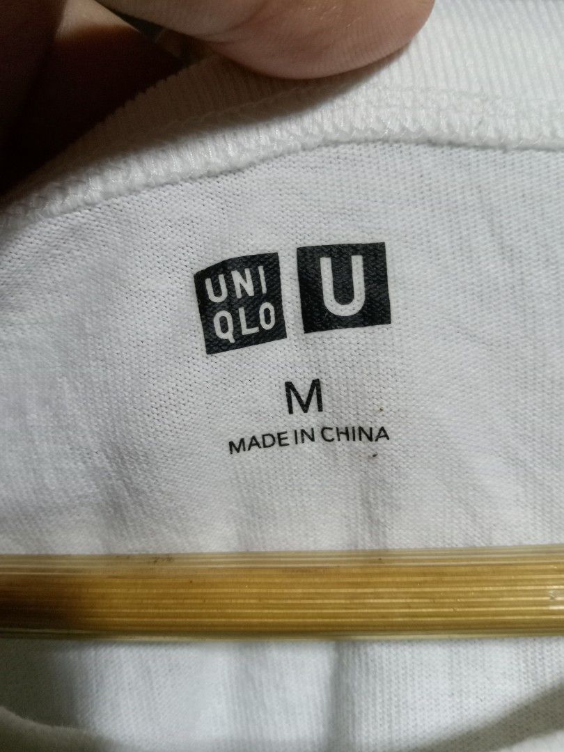 Uniqlo Plain White Tee on Carousell
