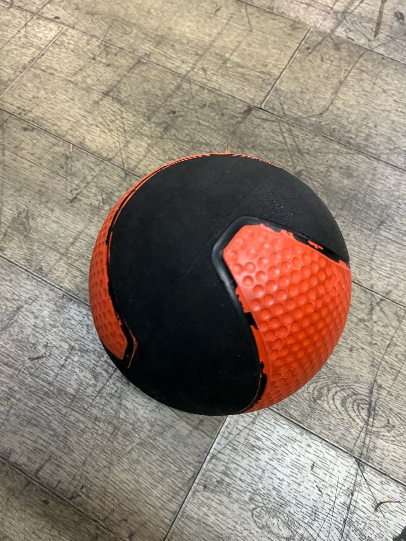 (USED) F1 Recreation Medicine Ball 1kg - 5kg, Sports Equipment ...