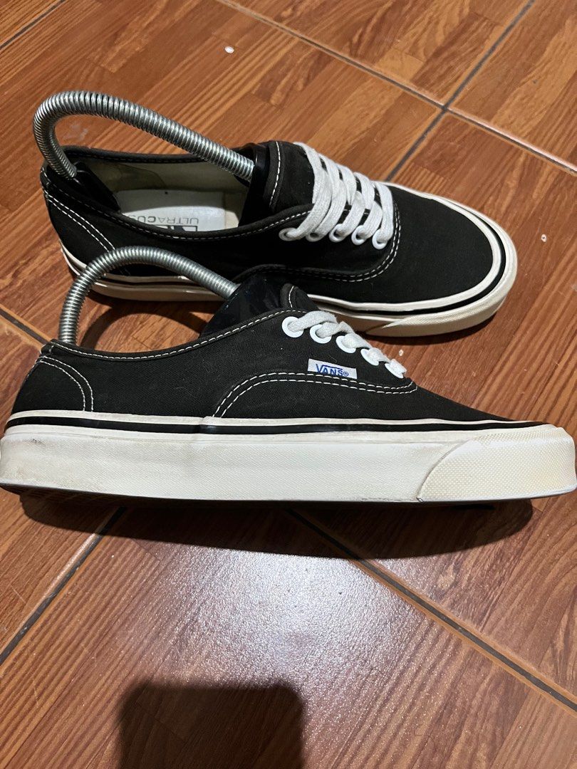 VANS ANEHEIM 44dx black, Men's Fashion, Footwear, Sneakers on Carousell
