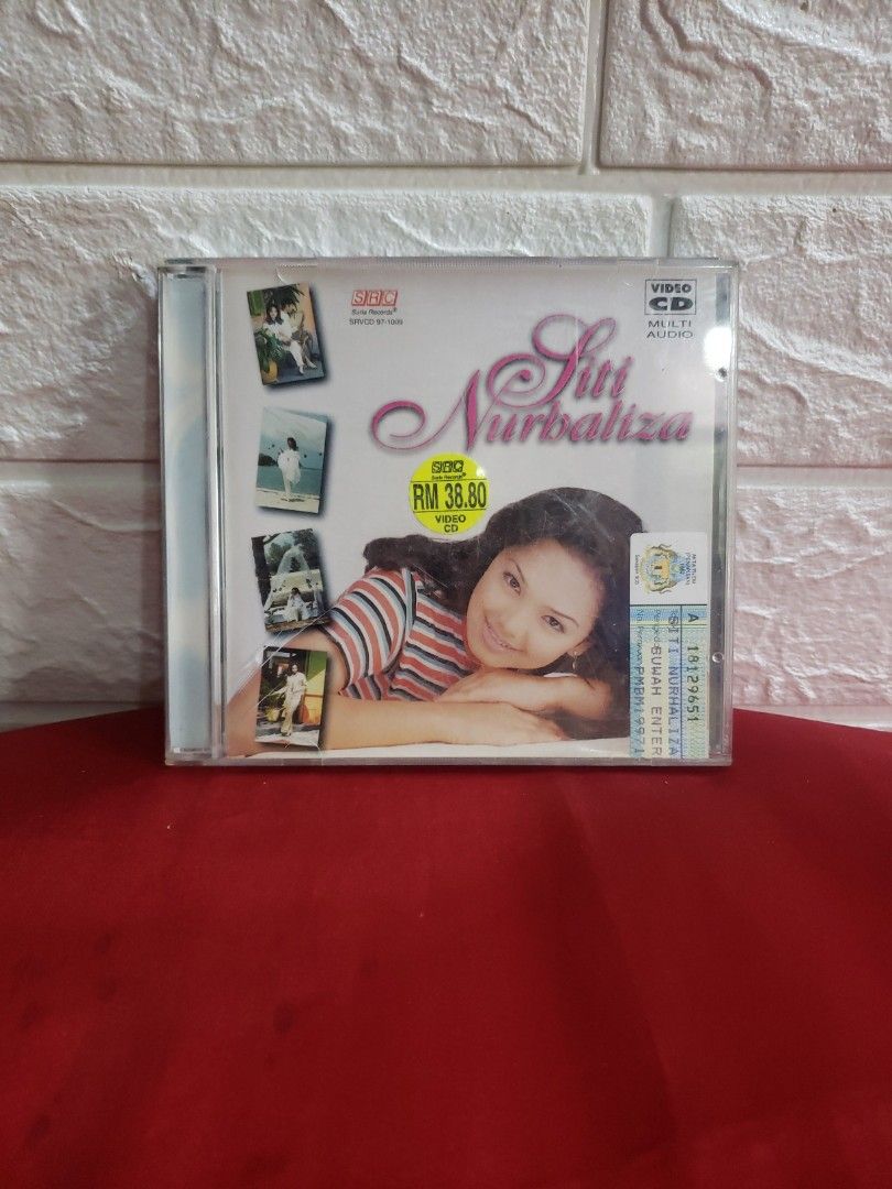 VCD KARAOKE SRVCD 97-1009 / 1997 - SITI NURHALIZA _ FIRST ALBUM, Hobbies & Toys, Music & Media ...