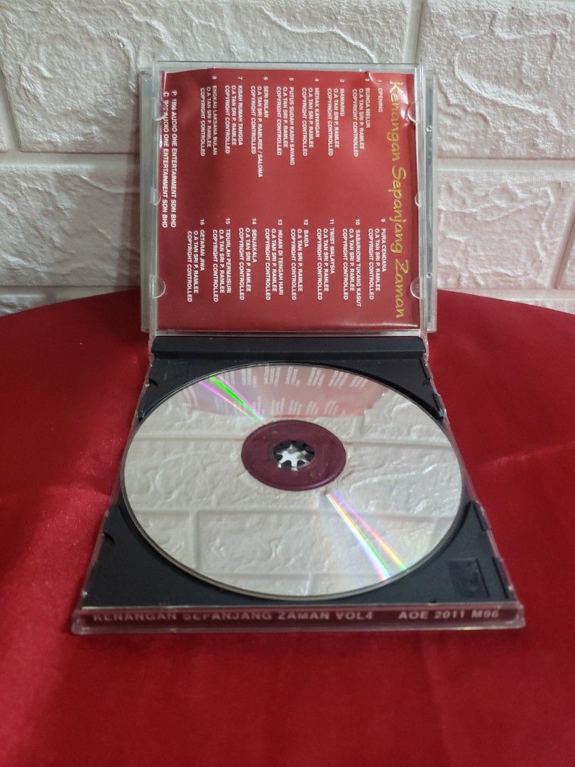 VCD KARAOKE P.RAMLEE / 1996 - SENIMAN AGUNG TAN SRI P.RAMLEE / P RAMLEE ...