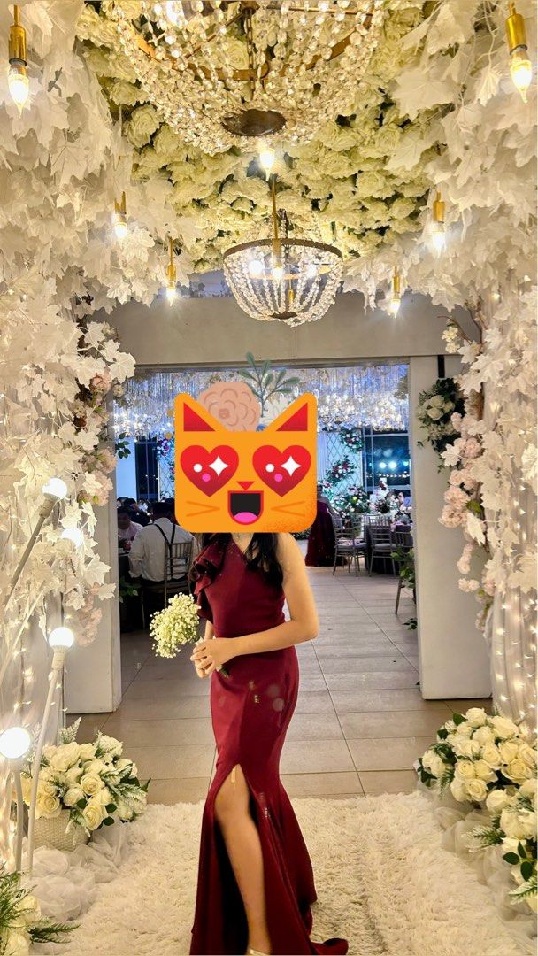 Venus cut dress, Women's Fashion, Dresses & Sets, Evening dresses ...