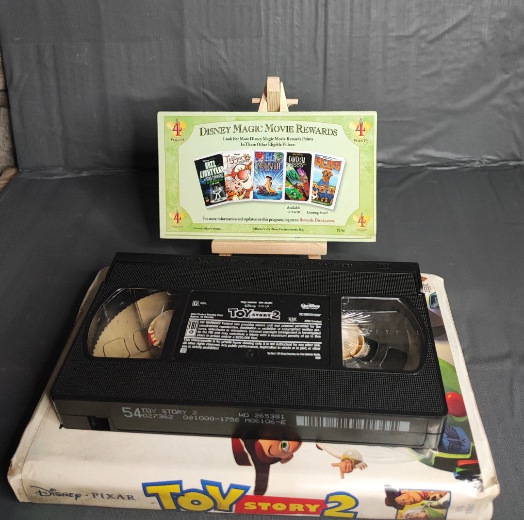 VHS Tapes Disney Toy Story 2, Hobbies & Toys, Memorabilia ...