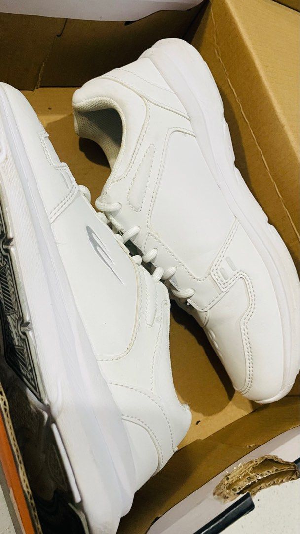 World Balance White Womens Shoes, Women's Fashion, Footwear, Sneakers ...