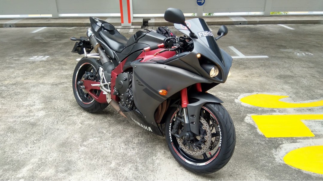 Yamaha R1 2009 Limited Edition Red Frame, Motorcycles, Motorcycles for Sale, Class 2 on Carousell