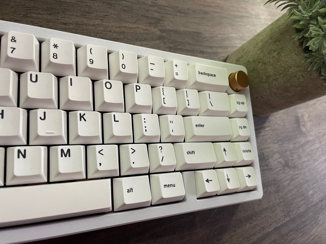 Zoom 65 Light Olivia custom mechanical keyboard kit, Computers & Tech ...