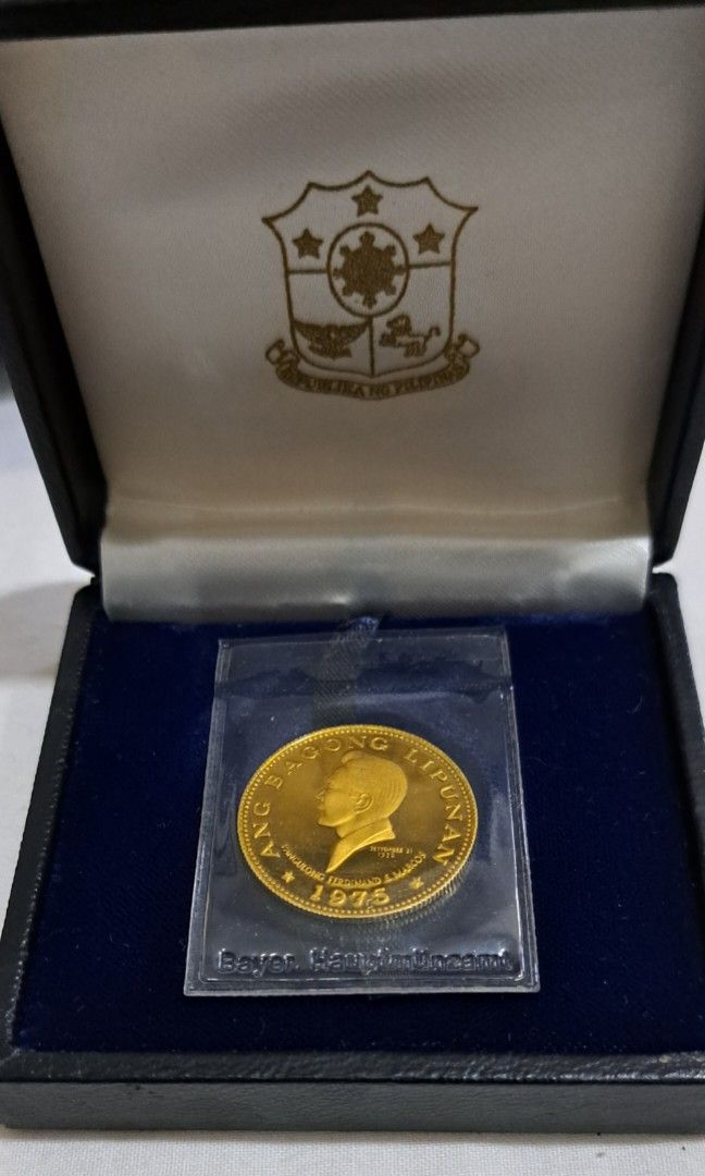 1000 gold coin 1975, Hobbies & Toys, Memorabilia & Collectibles ...