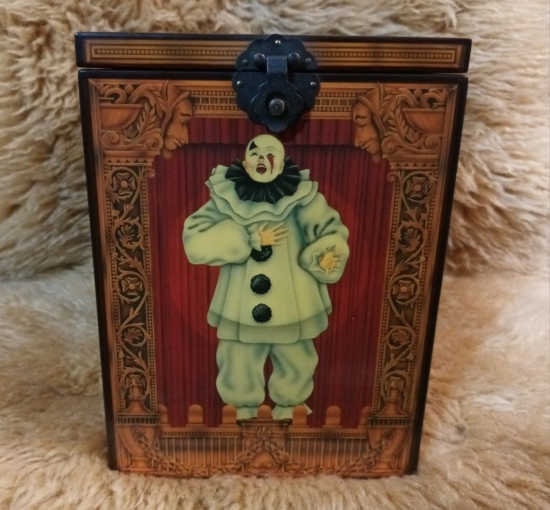 1988 Enesco Pagliacci Limited Edition Musical Jack-in-the-Box, Hobbies ...