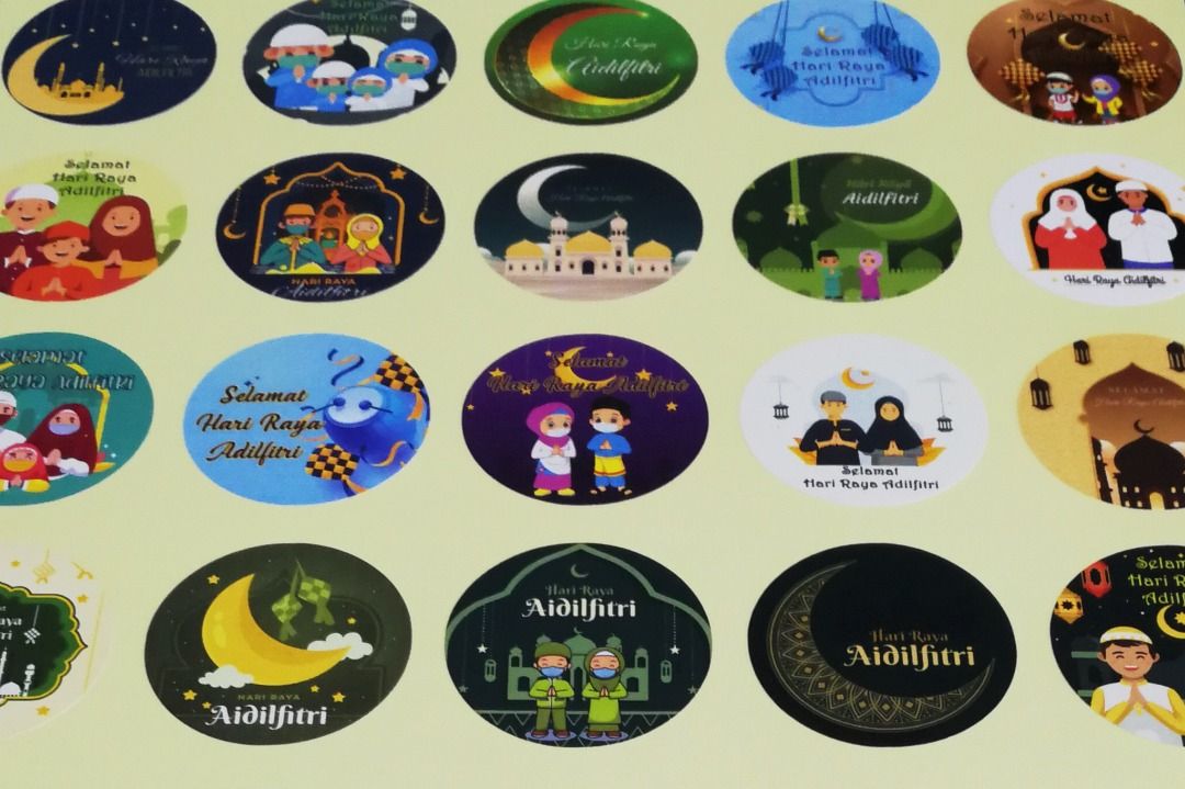 35 pieces Selamat Hari Raya sticker labels in a sheet of A4 (Assorted ...