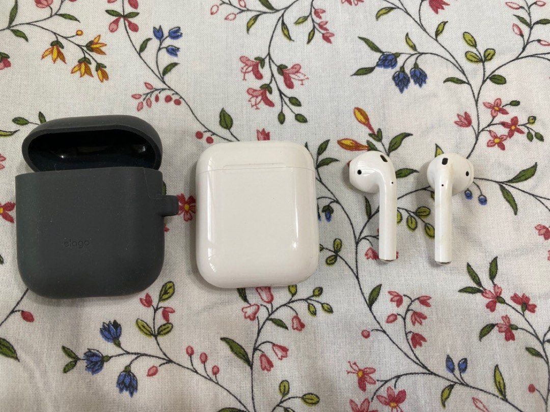 AirPod Gen 2 Charging Case, Audio, Earphones on Carousell
