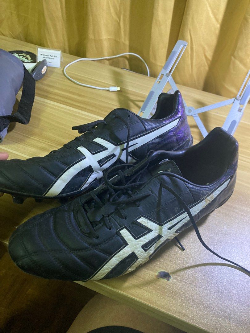 Asics rugby football boots, Men's Fashion, Footwear, Boots on Carousell