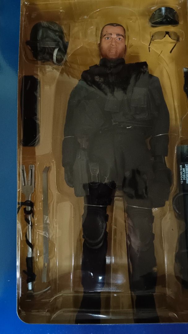 BBi Elite Force LAPD SWAT Urban Assault Team Sgeant Mendez, 興趣及遊戲, 玩具 ...