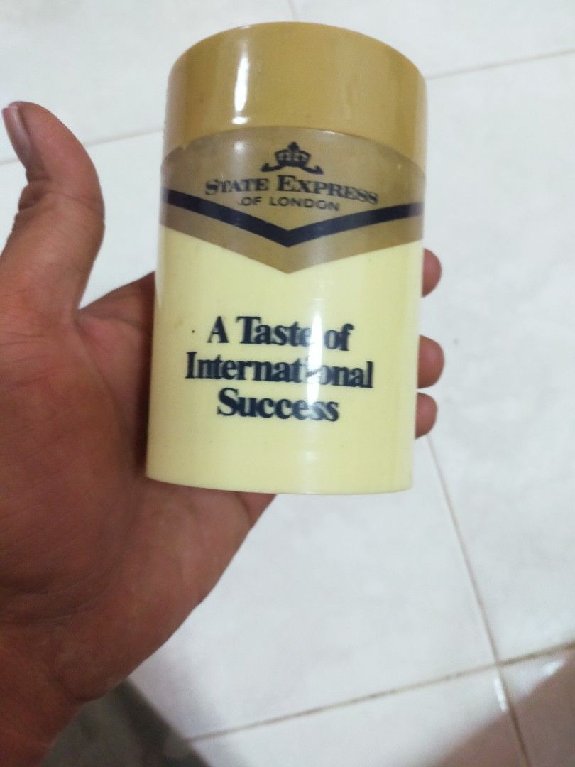 Bekas rokok 555, Hobbies & Toys, Collectibles & Memorabilia, Vintage ...