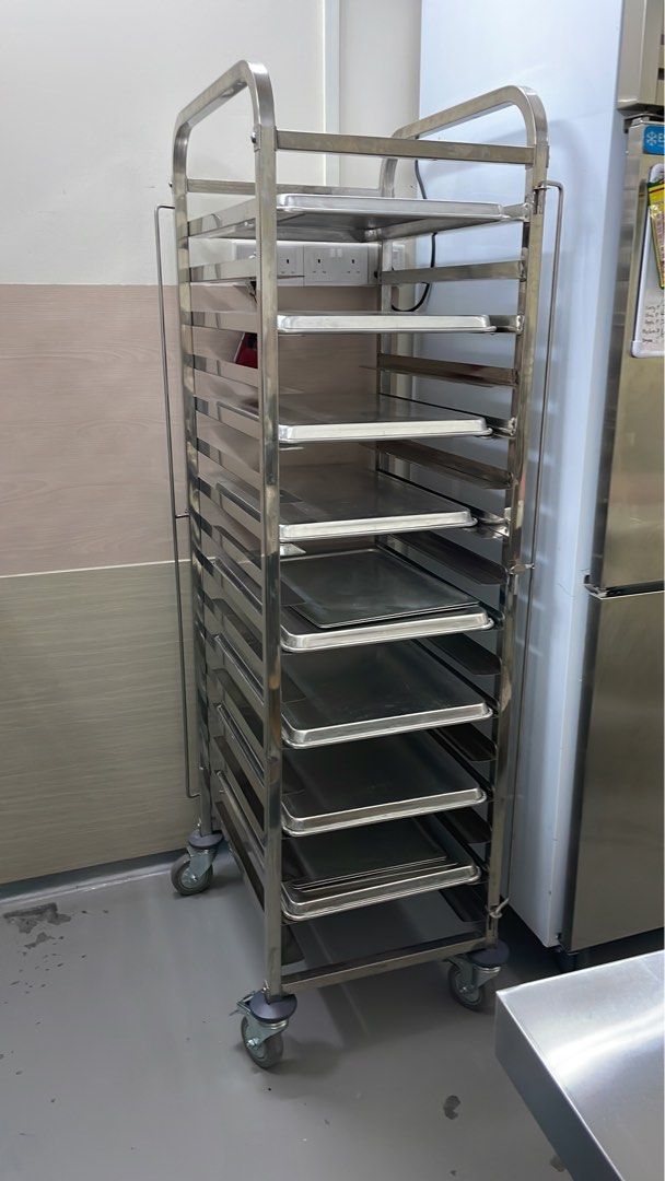 Cool Rack trolley, Furniture & Home Living, Kitchenware & Tableware ...