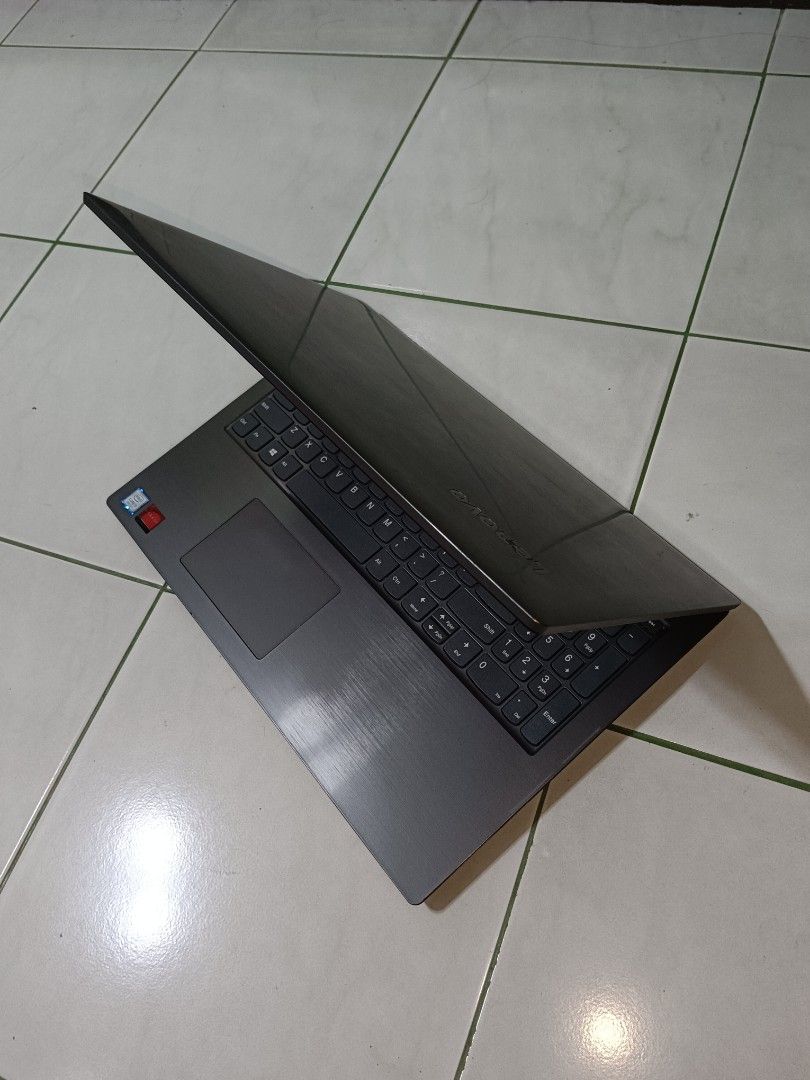 CORE I5 8TH GEN 8GB DDR4 RAM 256GB SSD AMD RADEON R7 M440 LENOVO GAMING ...