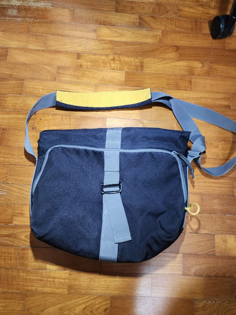 Crumpler Shape of Character, Men's Fashion, Bags, Sling Bags on Carousell
