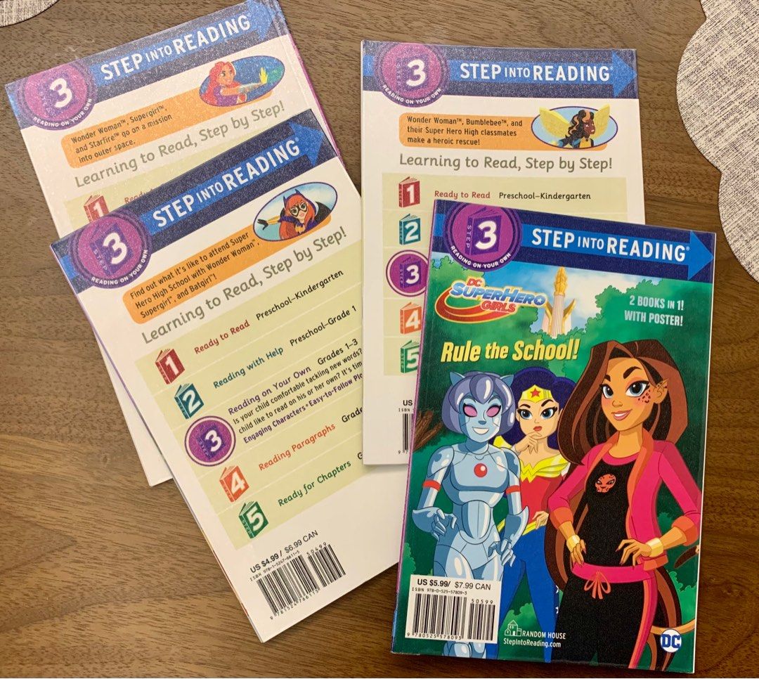 DC Superhero Girls comic books Step 3, 興趣及遊戲, 書本 & 文具, 小朋友書 - Carousell