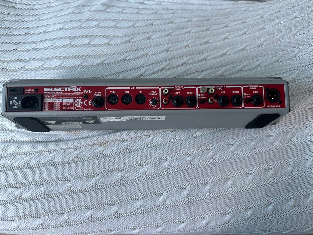 Electrix Warp Factory Ultimate Vocoder, Hobbies & Toys, Music & Media ...