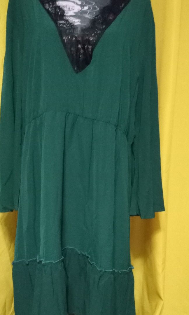 Emerald Green Plus size, Women's Fashion, Dresses & Sets, Dresses on ...