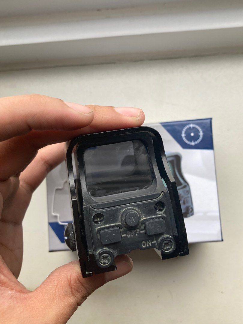 EOTech 553 holo sight on Carousell