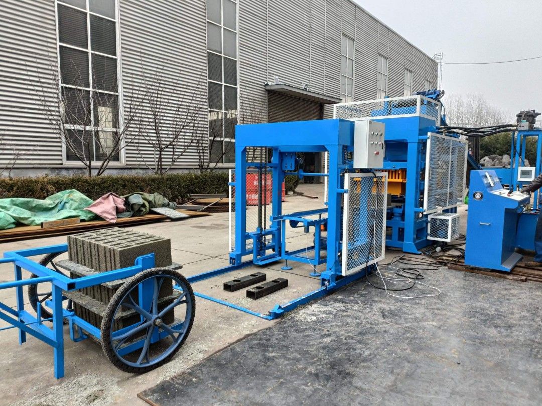 FULLY AUTOMATIC CHB MACHINE, Commercial & Industrial, Construction ...