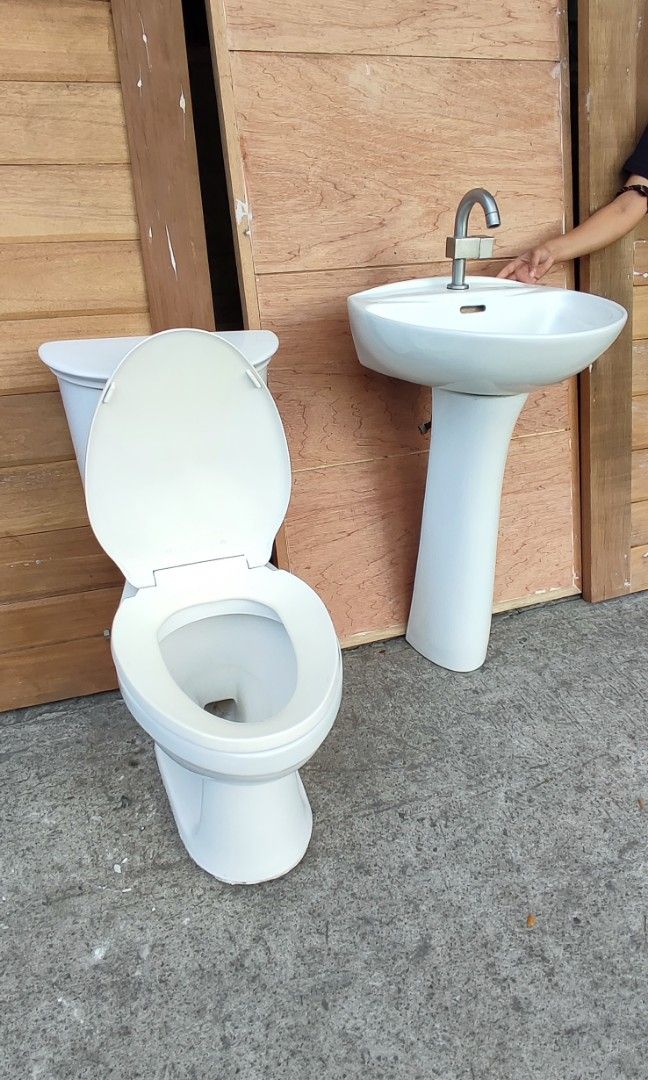 HCG - Toilet Bowl & Lavatory (2nd Hand), Furniture & Home Living ...