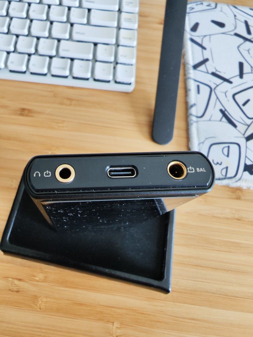 Hiby R5 Saber hifi music player android, Audio, Portable Music Players on Carousell