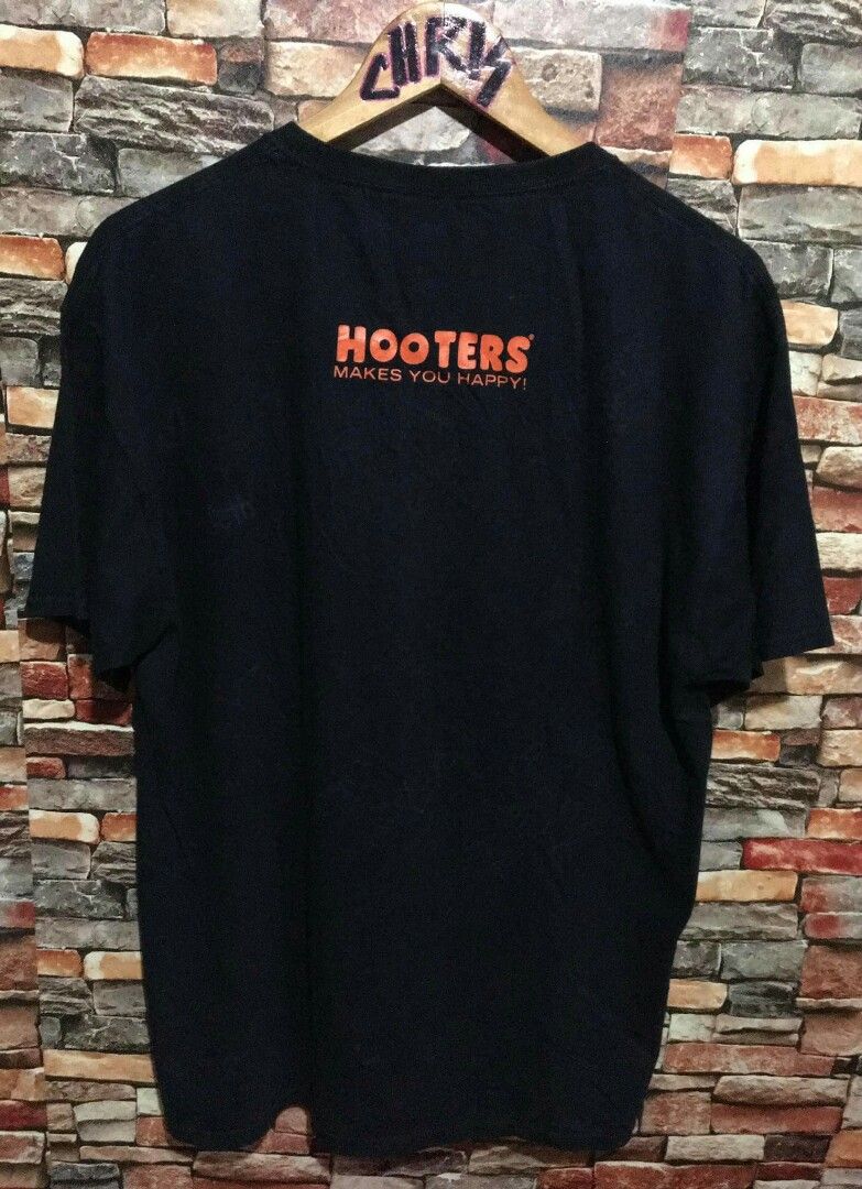 Hooters, Men's Fashion, Tops & Sets, Tshirts & Polo Shirts on Carousell