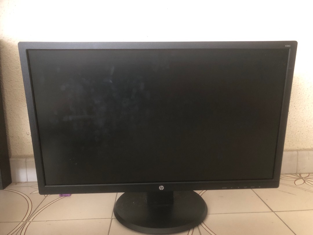 HP V243 Monitor (SPOILT), Computers & Tech, Desktops on Carousell