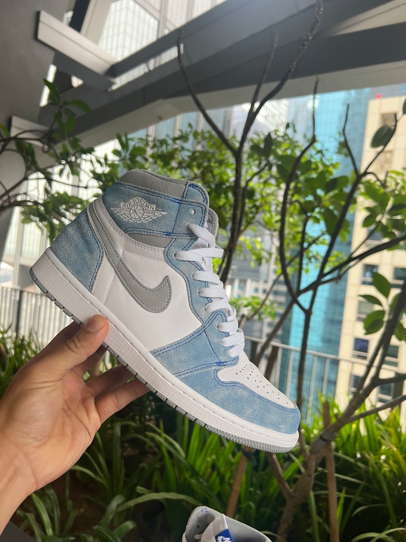 Hyper Royal Jordan 1 Size US10, Men's Fashion, Footwear, Sneakers on ...