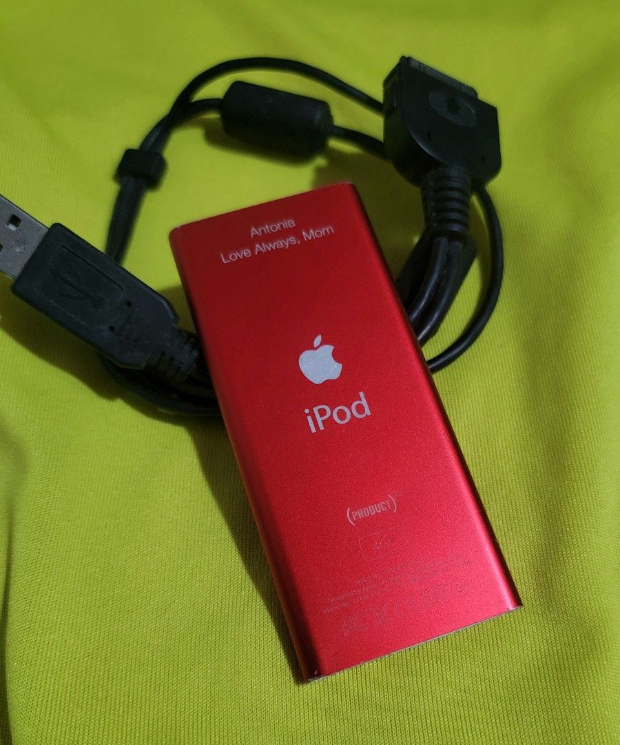 Ipod nano 2nd gen 4gb red edition rare, Audio, Portable Music Players ...