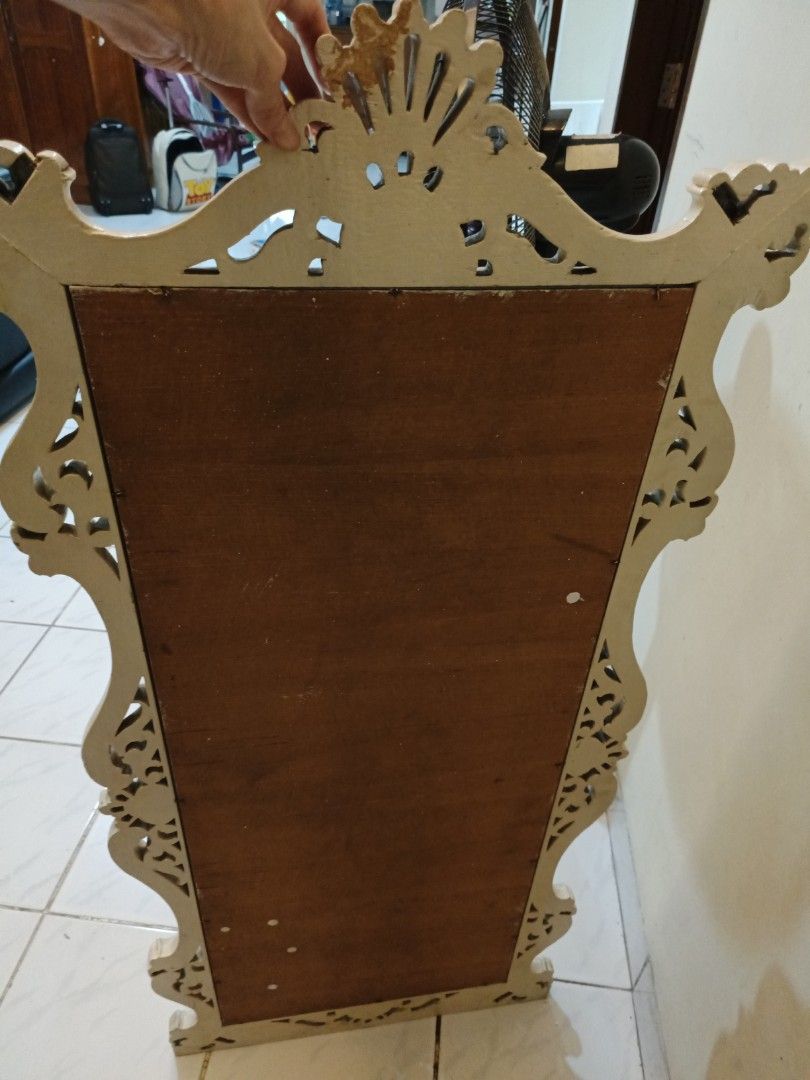 Kaca rias antik ukir, Perabotan Rumah di Carousell