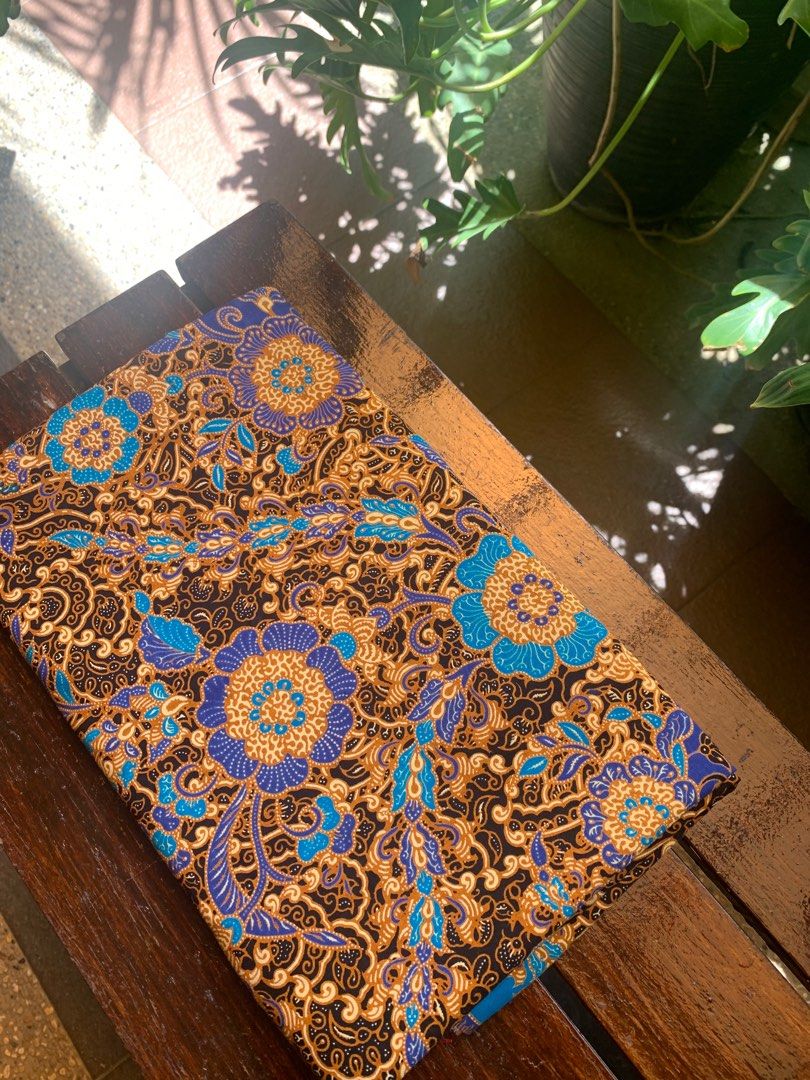 Kain Batik Halus Asli Indonesia Tiga Serangkai Red Blue Batik Lepas ...