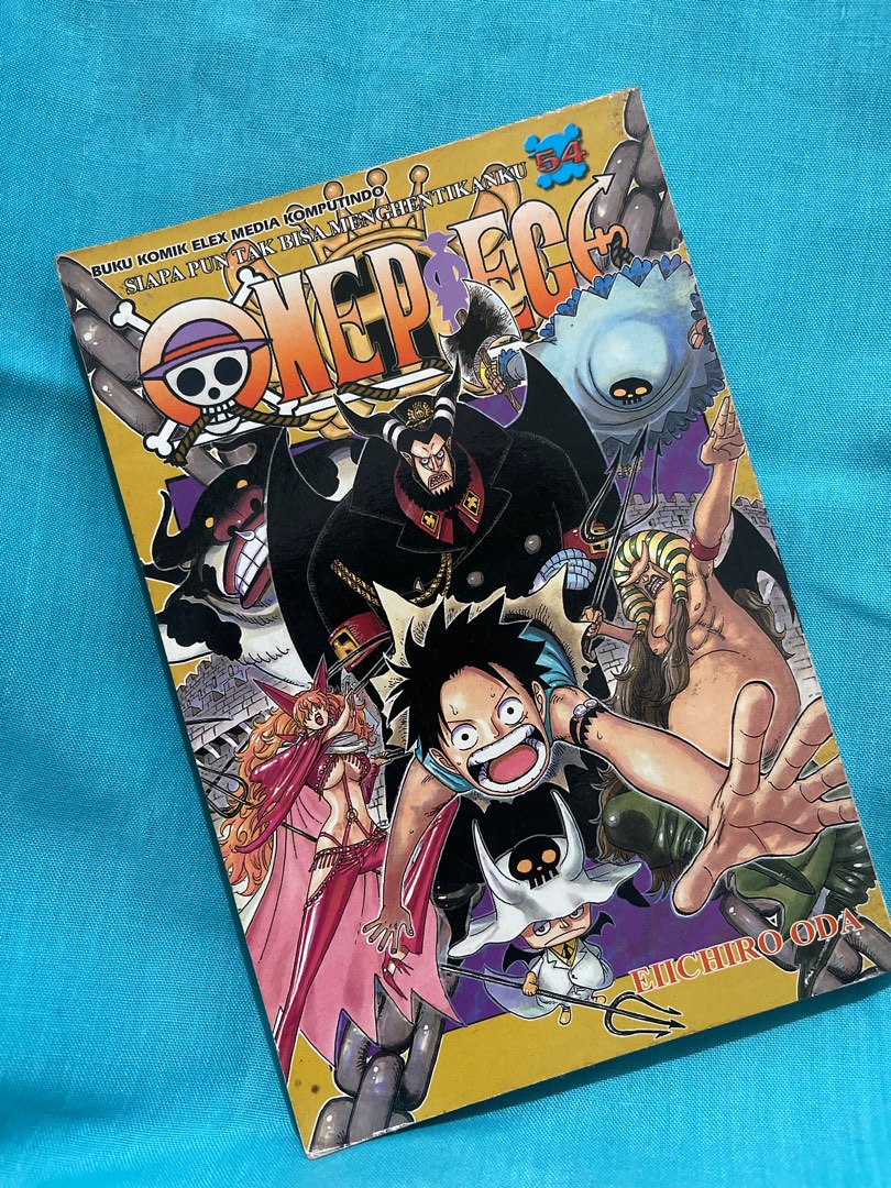 Komik ONE PIECE, CROWS - HIROSI TAKAHASHI & CONAN, Buku & Alat Tulis ...