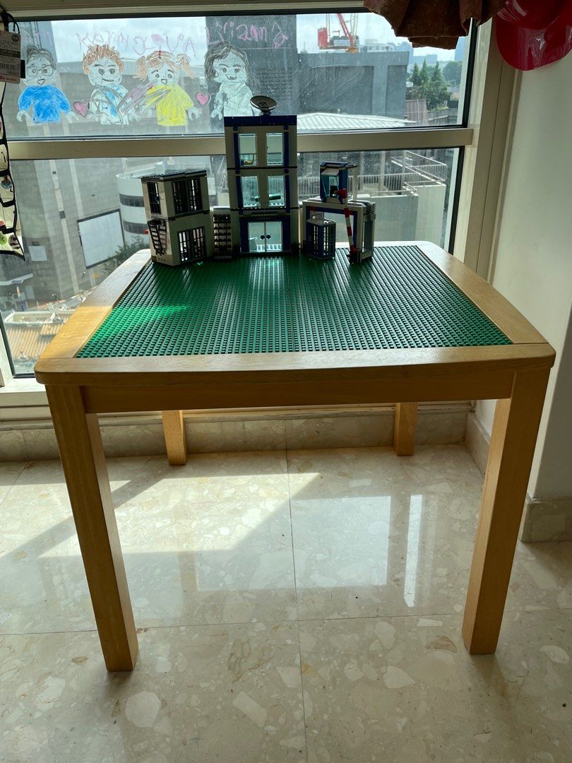 Lego table 2way use, Hobbies & Toys, Toys & Games on Carousell