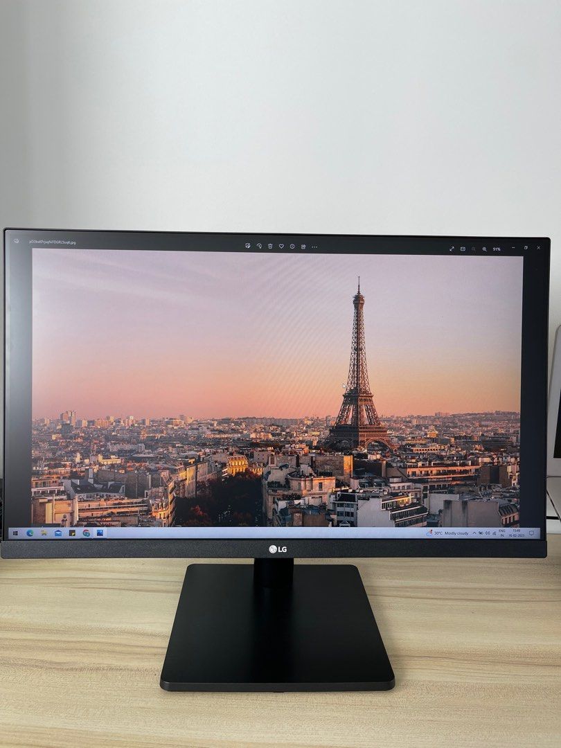 LG computer monitor, Computers & Tech, Desktops on Carousell