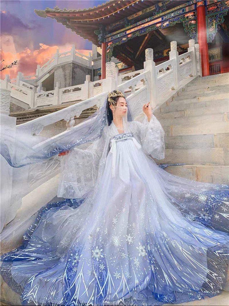 Light Blue/Snowy Hanfu (+ cosplay sales telegram), Women's Fashion ...