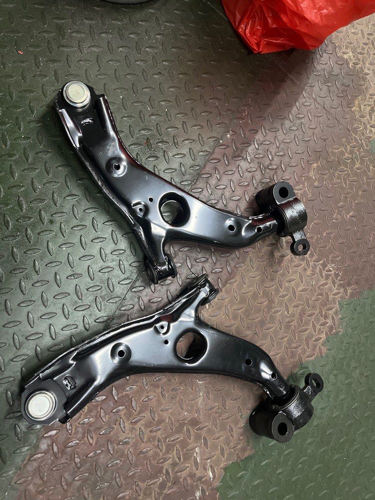 Mazda 3 BM lower arm, Car Accessories, Accessories on Carousell