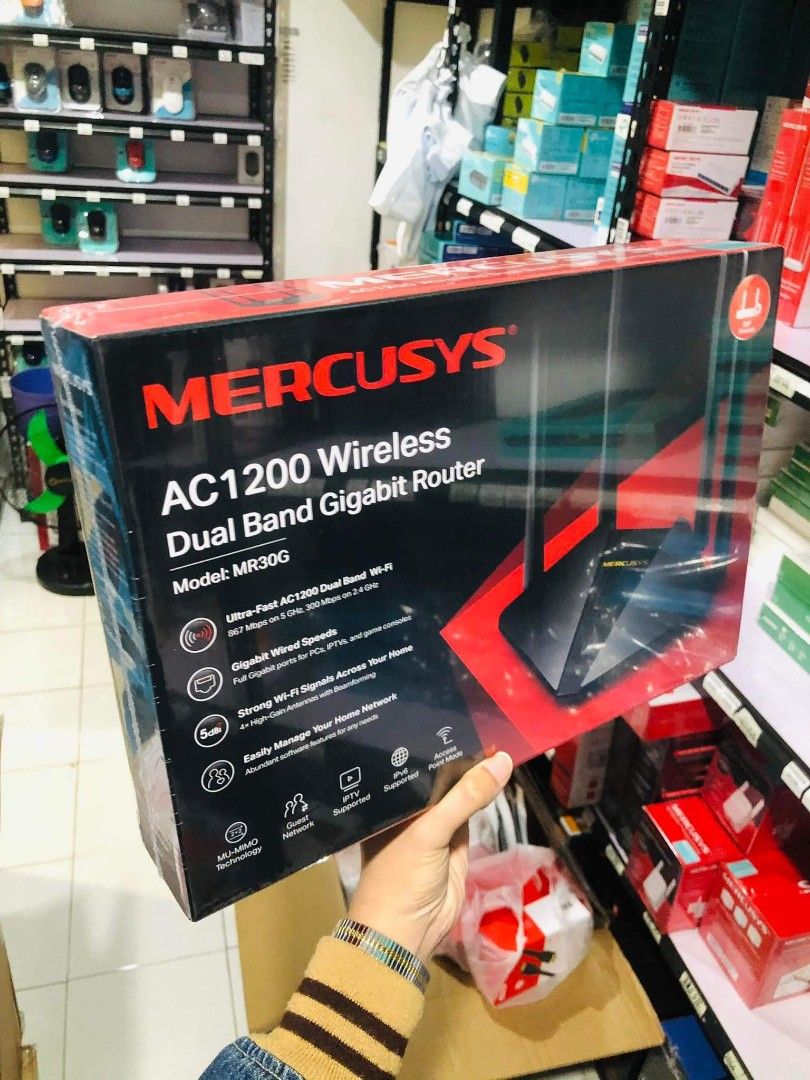 Mercusys MR30G AC1200 Wireless Dual Band Gigabit Router, Computers ...