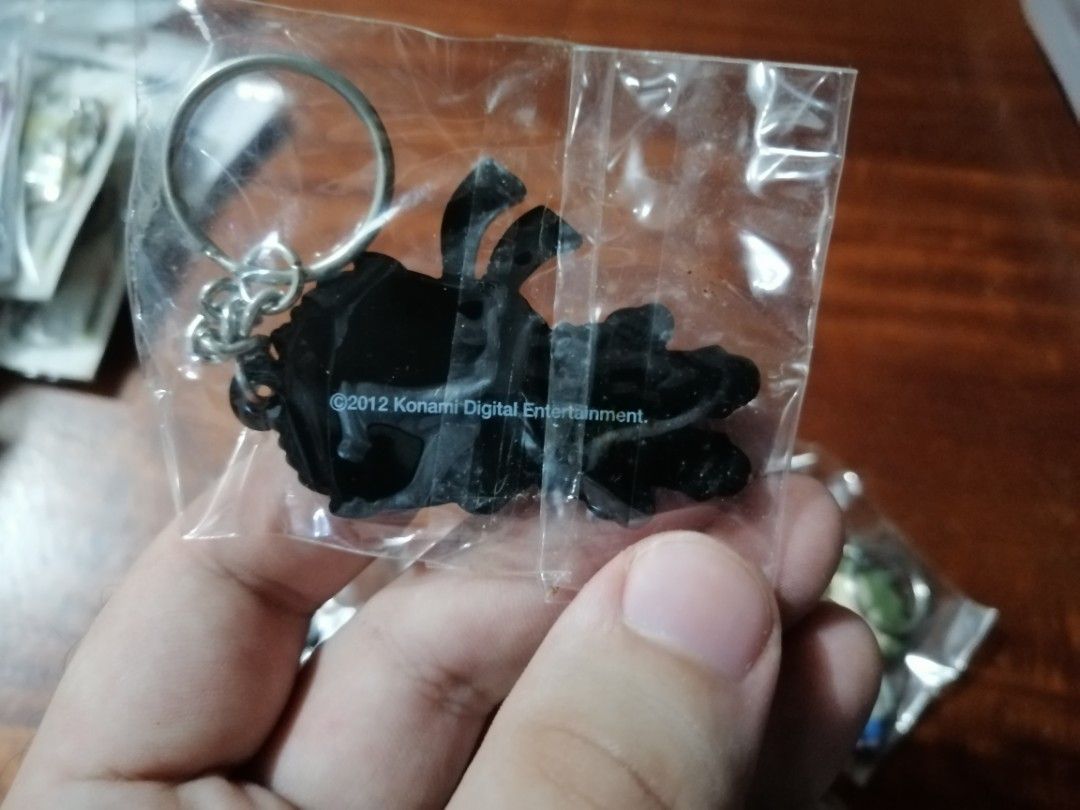 METAL GEAR SOLID KEYCHAIN SET, Hobbies & Toys, Toys & Games on Carousell