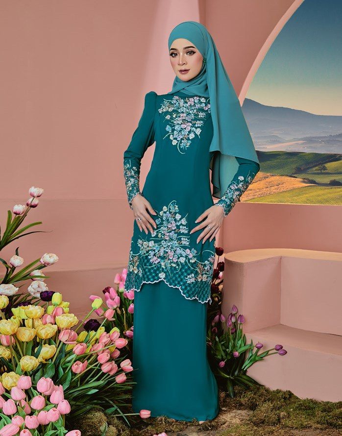 Mini Kurung 2023 raya collection from Leeyanarahman, Women's Fashion ...