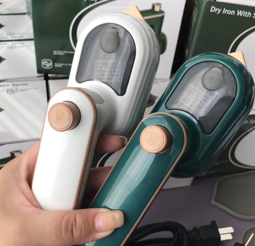 Mini Portable Water Spray Iron (H0345), TV & Home Appliances, Irons ...
