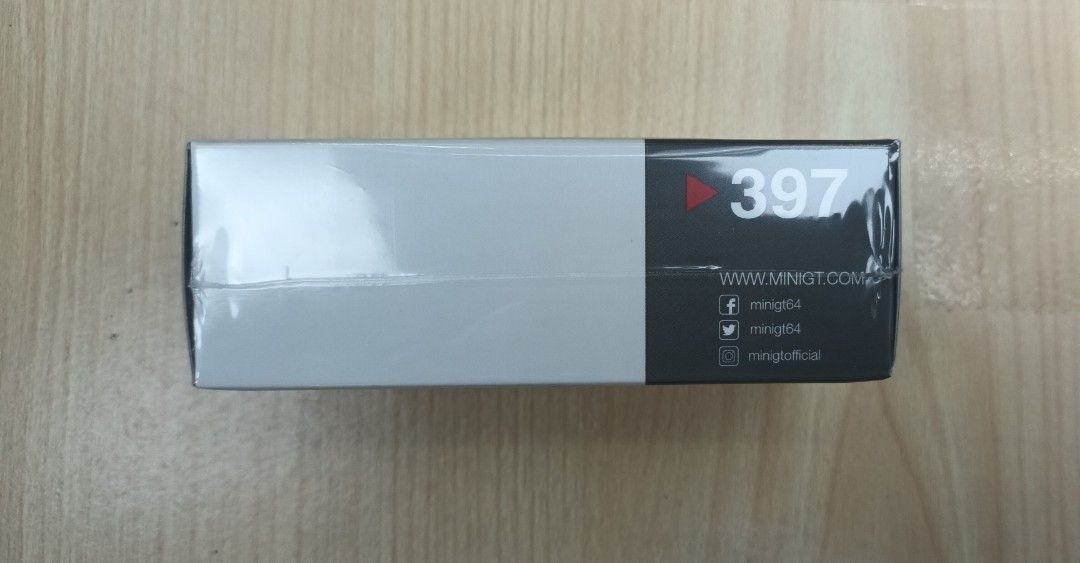 Minigt Mini GT 1:64 No.397 Nissan Skyline GT-R R34 White + No.379 ...